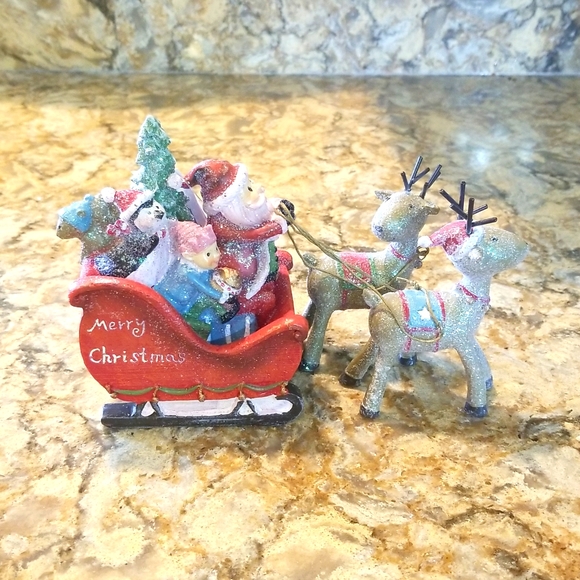 Holiday | Santas Sleigh And Reindeer Table Ornaments | Poshmark